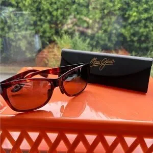 Maui Jim | Accessories | Maui Jim Road Trip Tortoiseshell Sunglasses ...